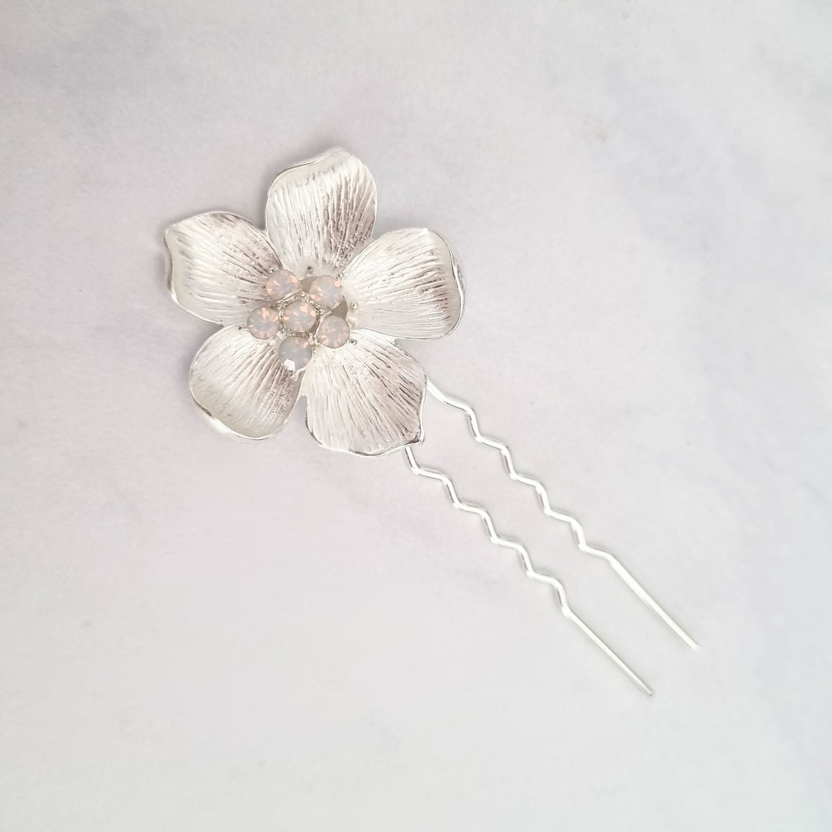 Luana 1 – Petit Atelier Bridal